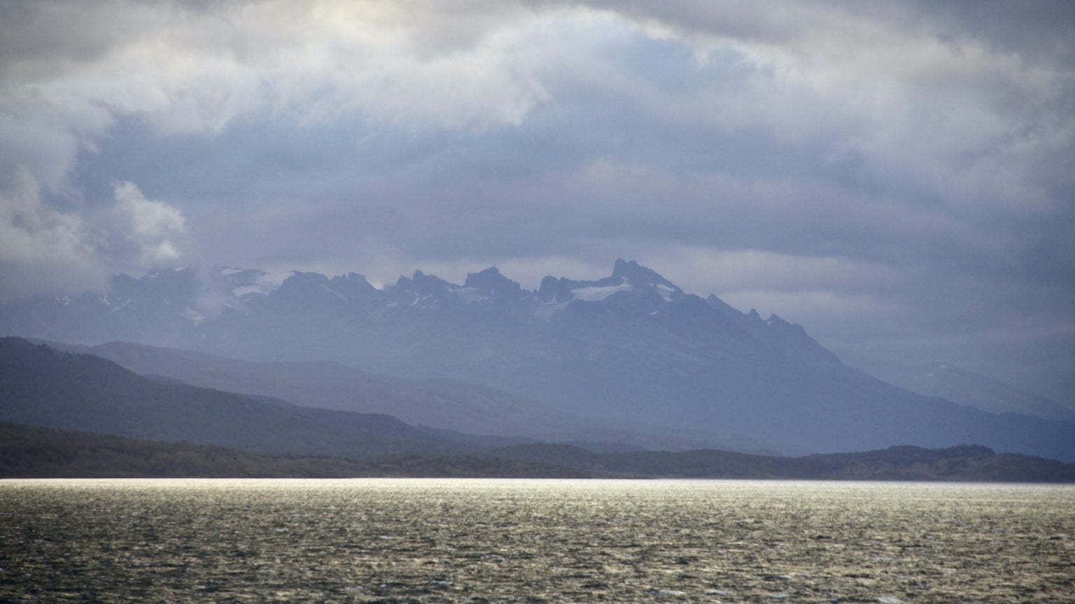 What is the Best Month to Cross the Drake Passage? - Swoop Antarctica Blog