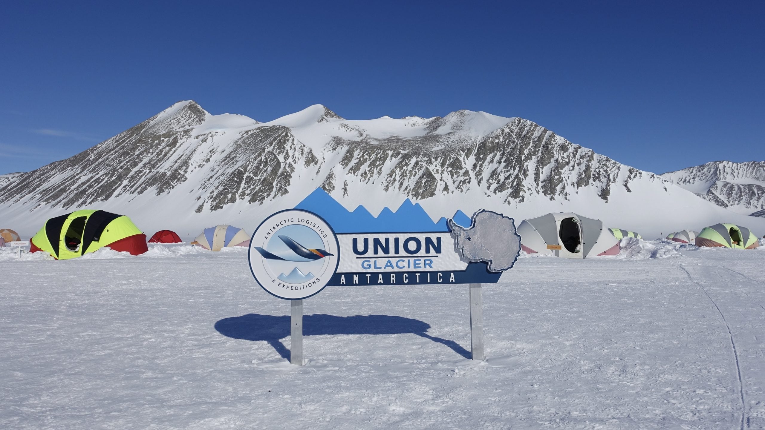How to camp on a blue ice glacier in the middle of Antarctica - Swoop ...